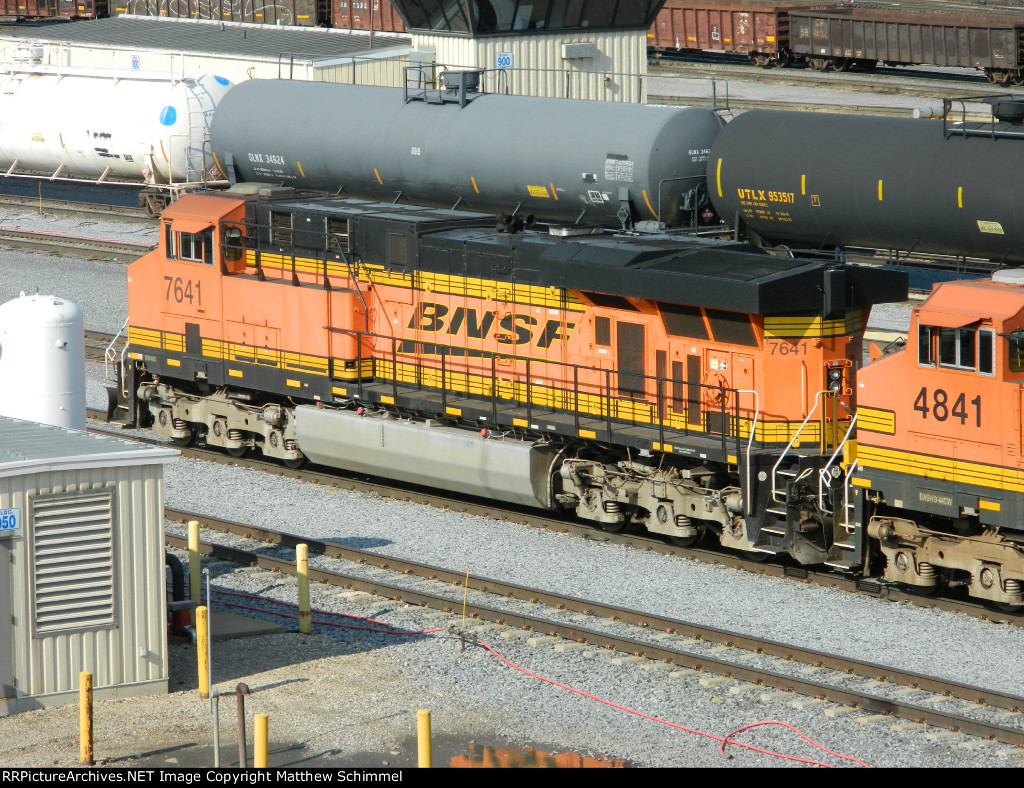 BNSF 7641